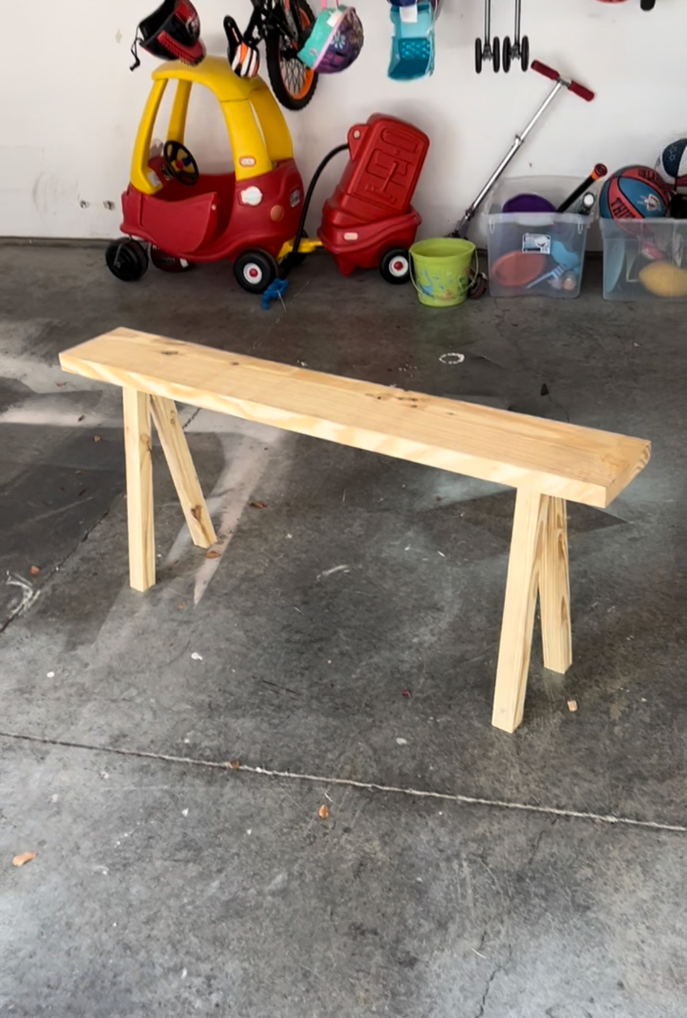 Easy $10 DIY Hallway Bench (With Build Plans)
