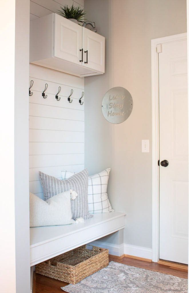 5 Small Mudroom Essentials For Organization The Lived in Look